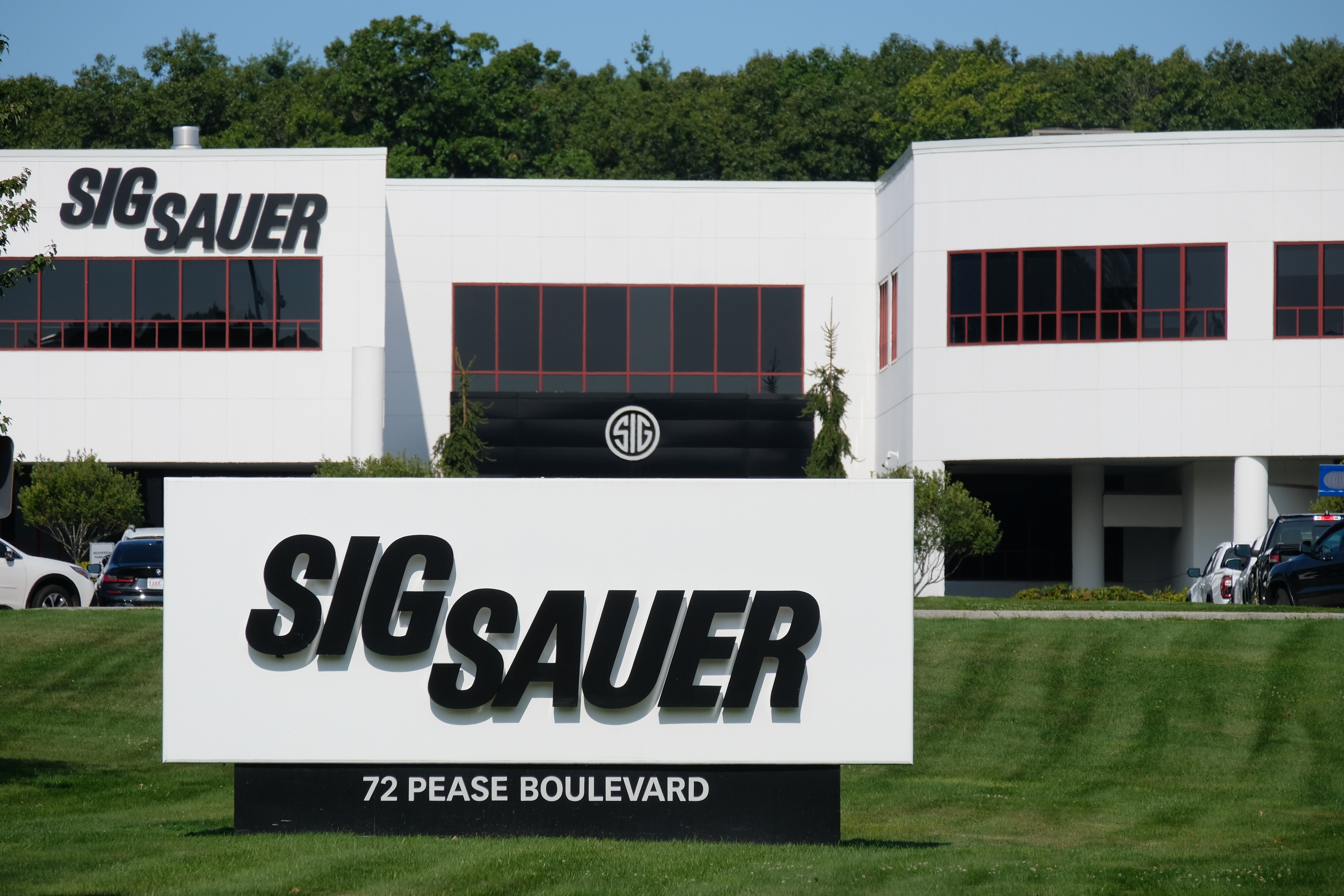 Sig Sauer Logo Join The Legion: SIG Sauer P229 Legion Pistol SWAT