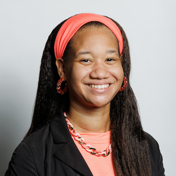 Anna Riegel's Instagram, Twitter & Facebook on IDCrawl