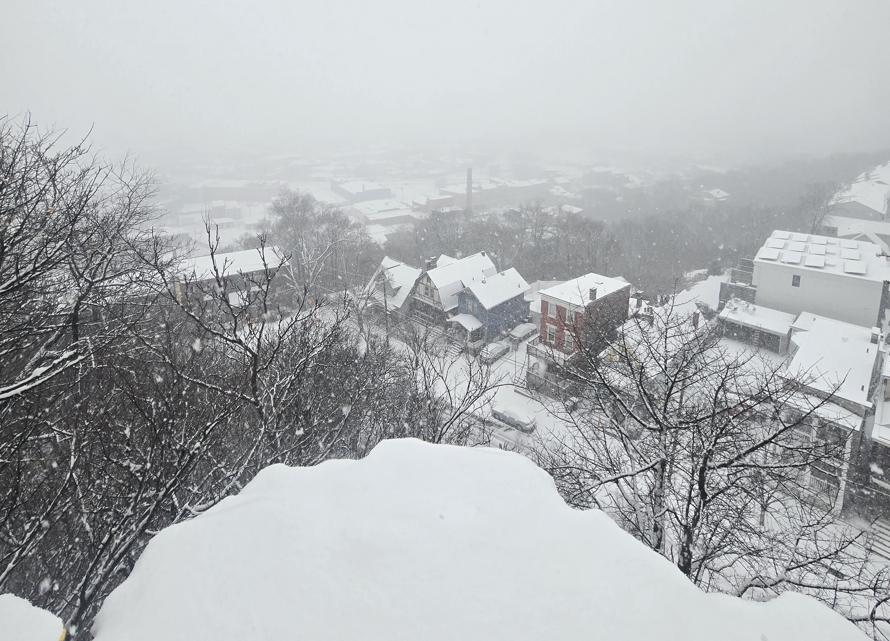 Snow Cincinnati Ohio The Weather Channel TV (@weather) Snowy Scenes