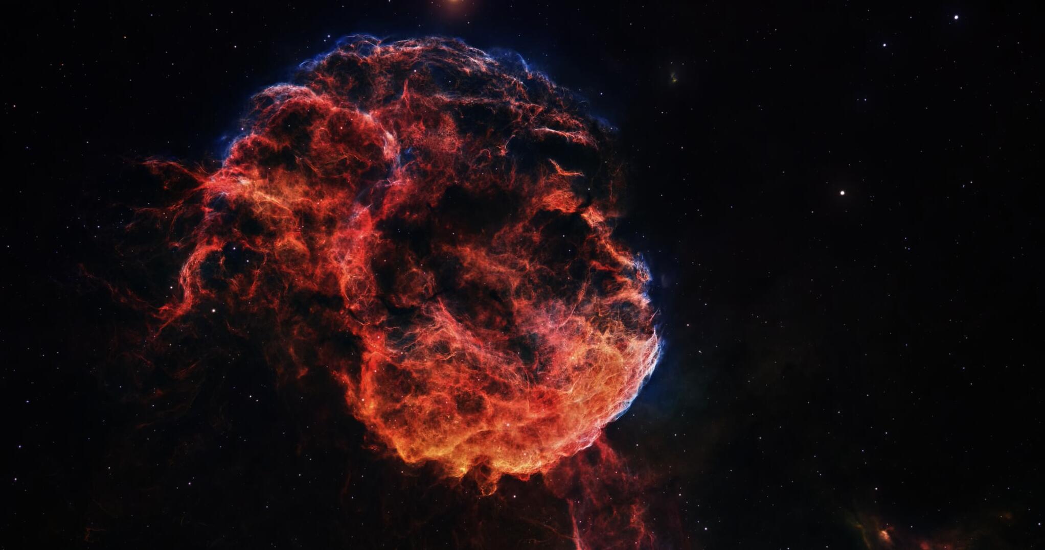 Supernova 2022 Two Suns