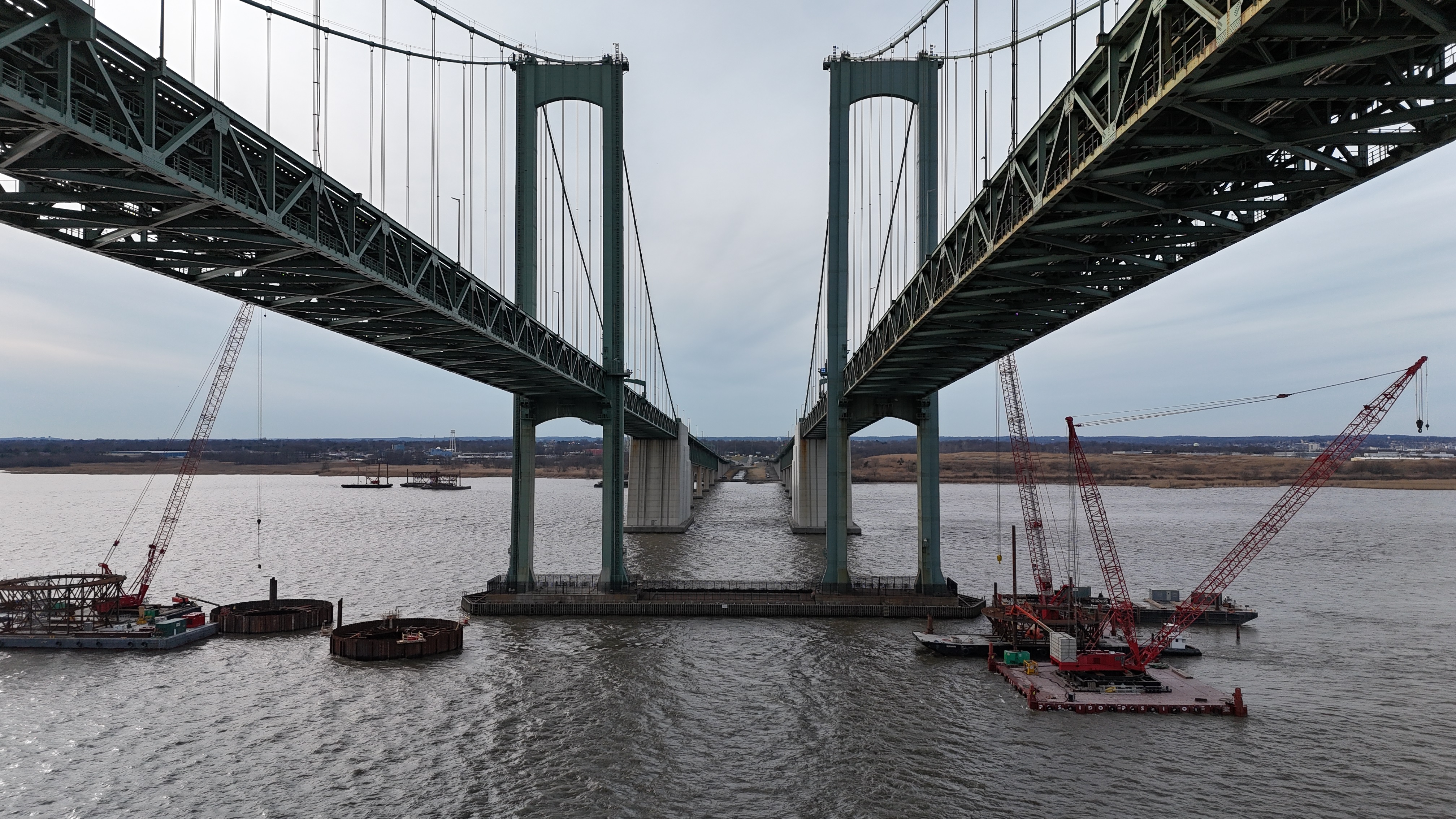 Detailed Memorial Bridge