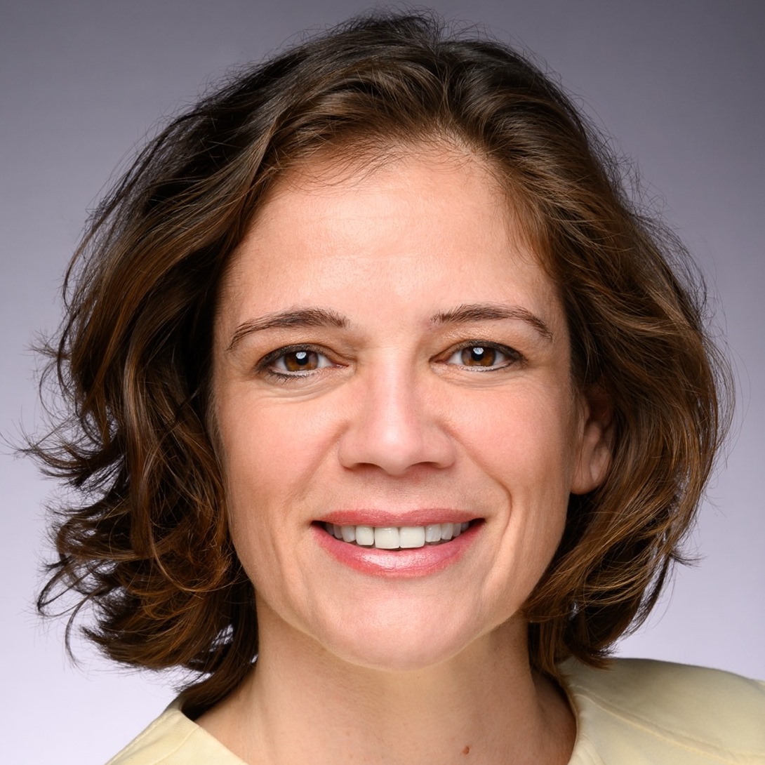 Odette Ramos's Instagram, Twitter & Facebook on IDCrawl