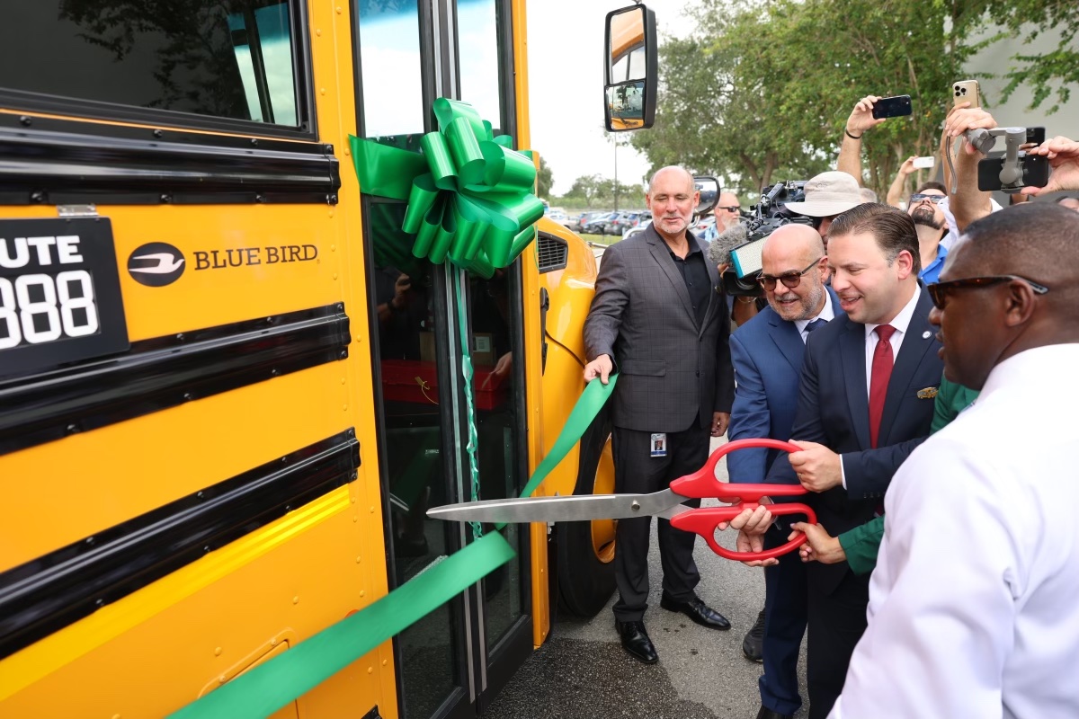 Autobuses Escolares De Miami, Florida MIAMI DADE DISTRICT SCHOOL BUSES