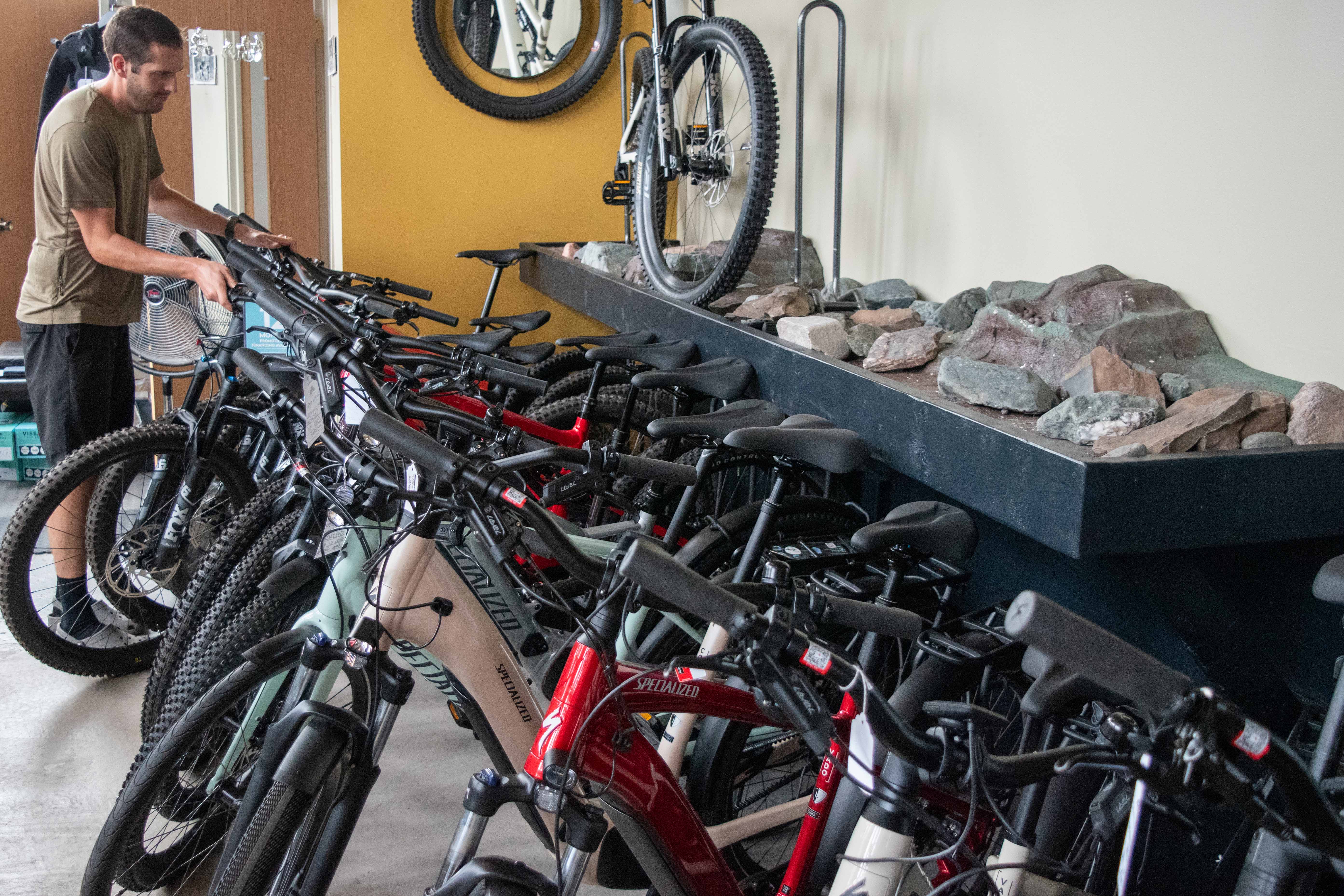 Lakeshore bike shop store