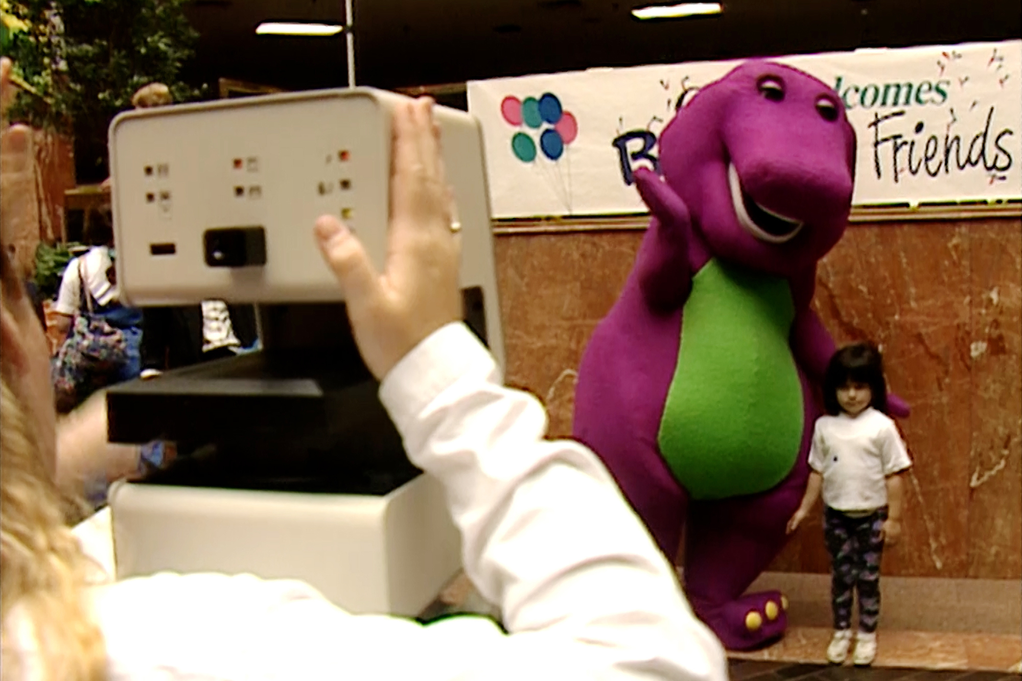 Barney And The Backyard Gang The Backyard Show Book Barney And The