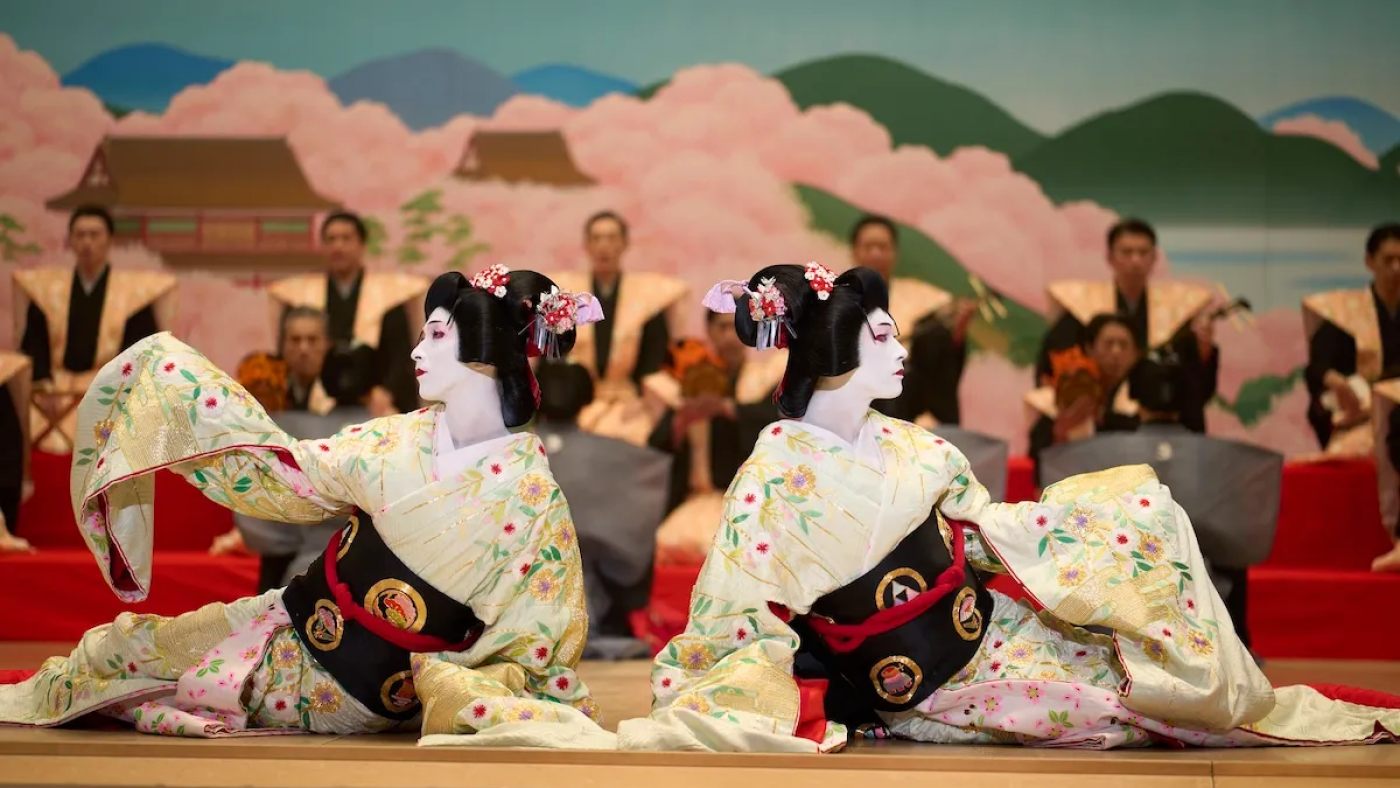 'Kokuho' review: A dazzling portrait of Japan's Kabuki theater : NPR