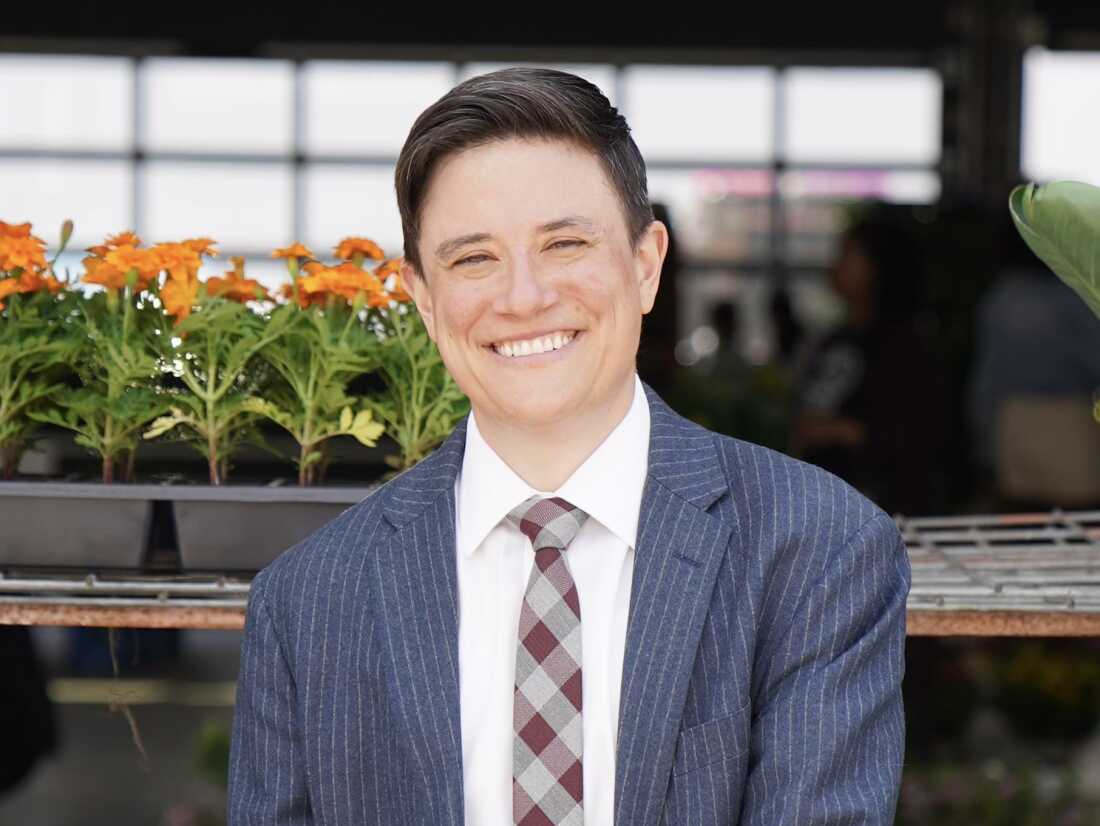 JD Vance is unrecognizable to his former friend, who shared their ...