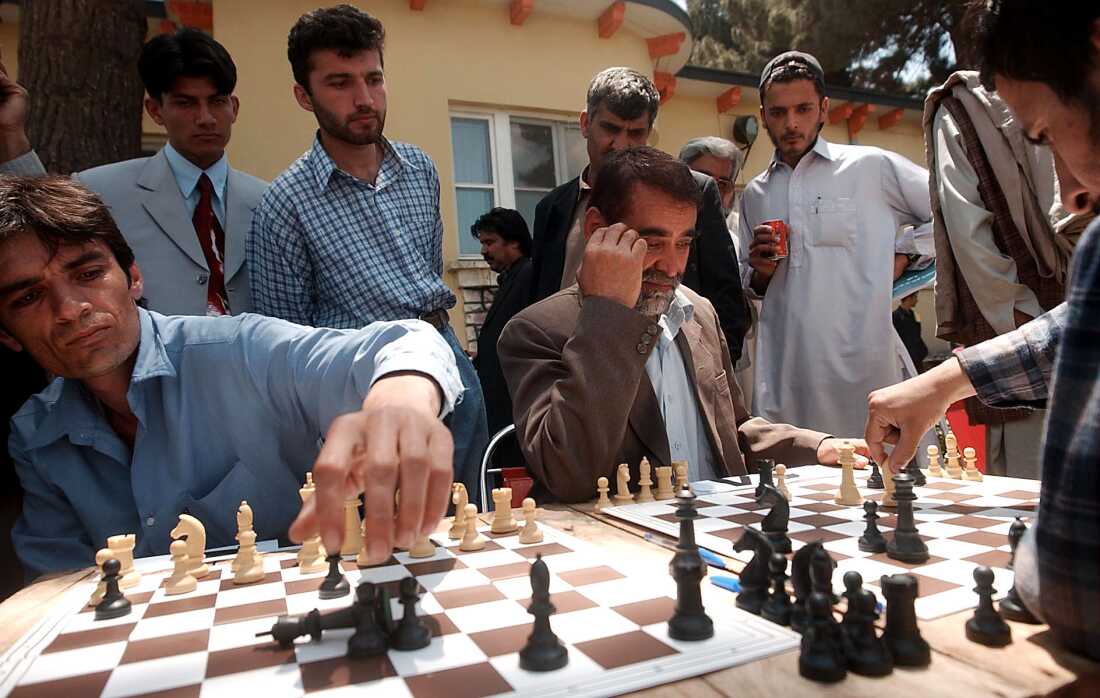 Chess players in Afghanistan are checkmated by Taliban ban on the game ...