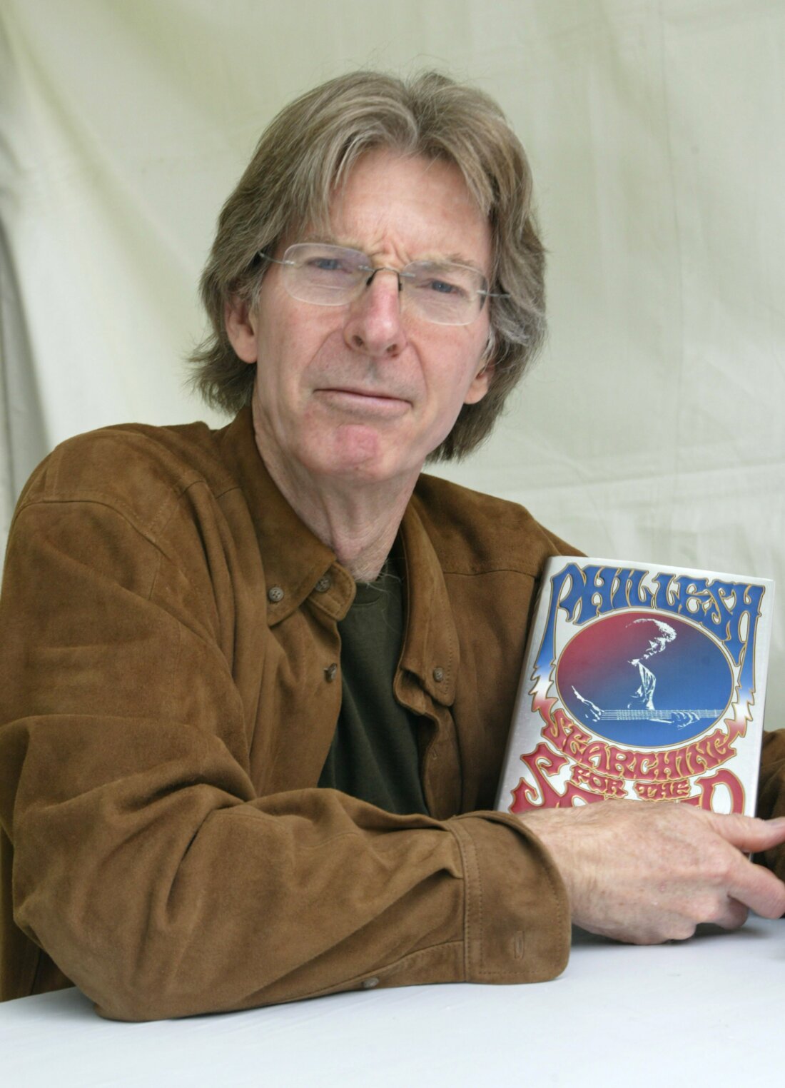 The Grateful Dead bassist Phil Lesh dies at 84 : NPR
