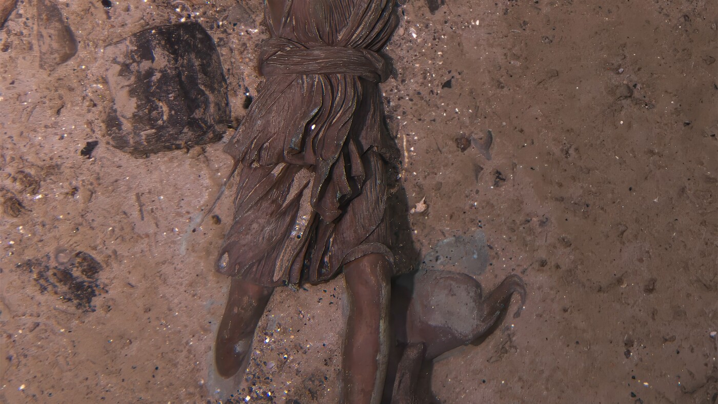 Titanic research dive reveals discovery, decay and new photos : NPR