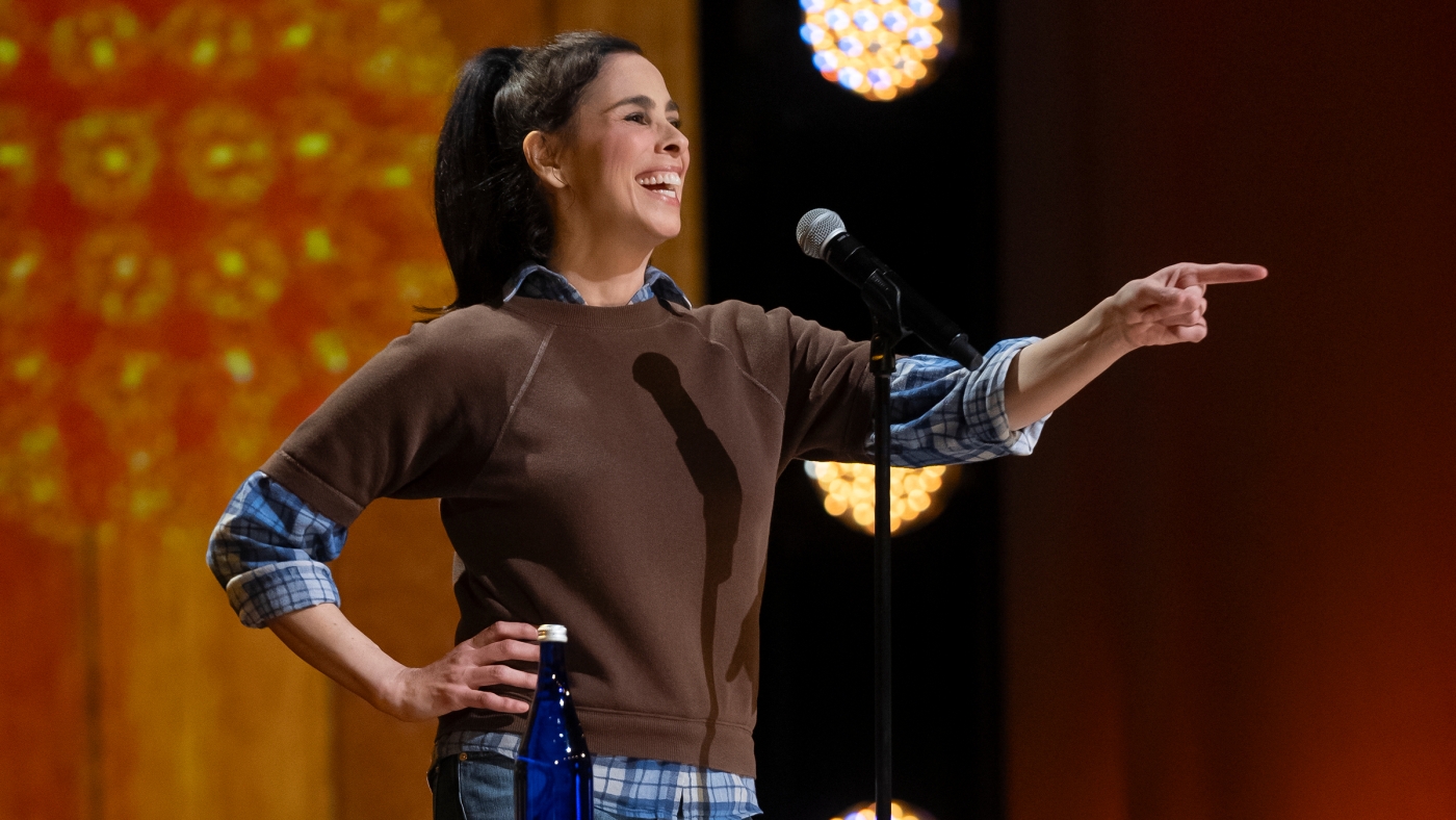 Sarah Silverman's 'PostMortem' finds the laughs in her parents' deaths ...