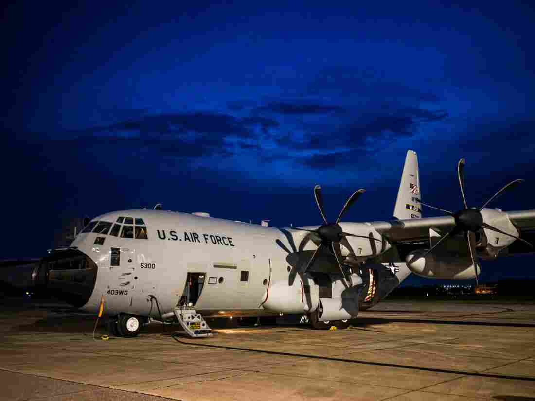 Hurricane Hunters are spread thin heading into Atlantic Hurricane ...