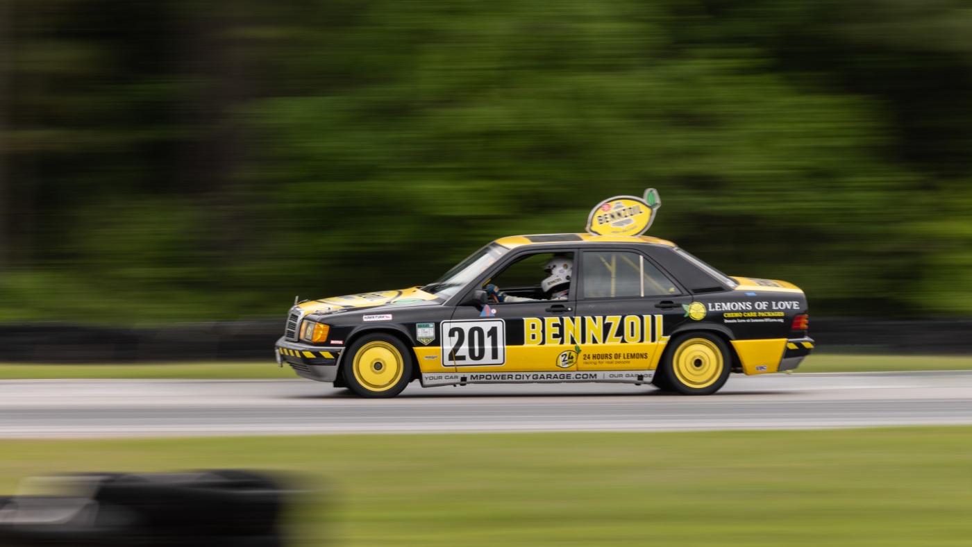 24 Hours of Lemons: Endurance car race features $500 vehicles : NPR