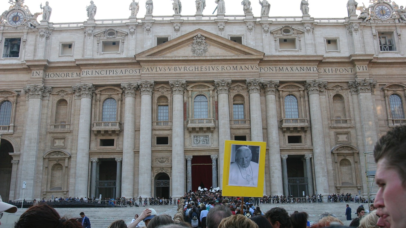 What happens next after a pope dies, according to recent history - Briefly