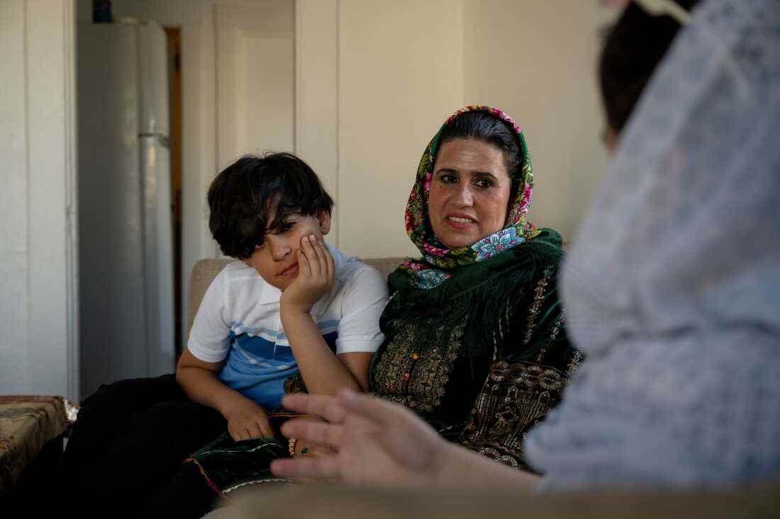 A program offers mental health support to Afghan refugees : Goats and Soda : NPR