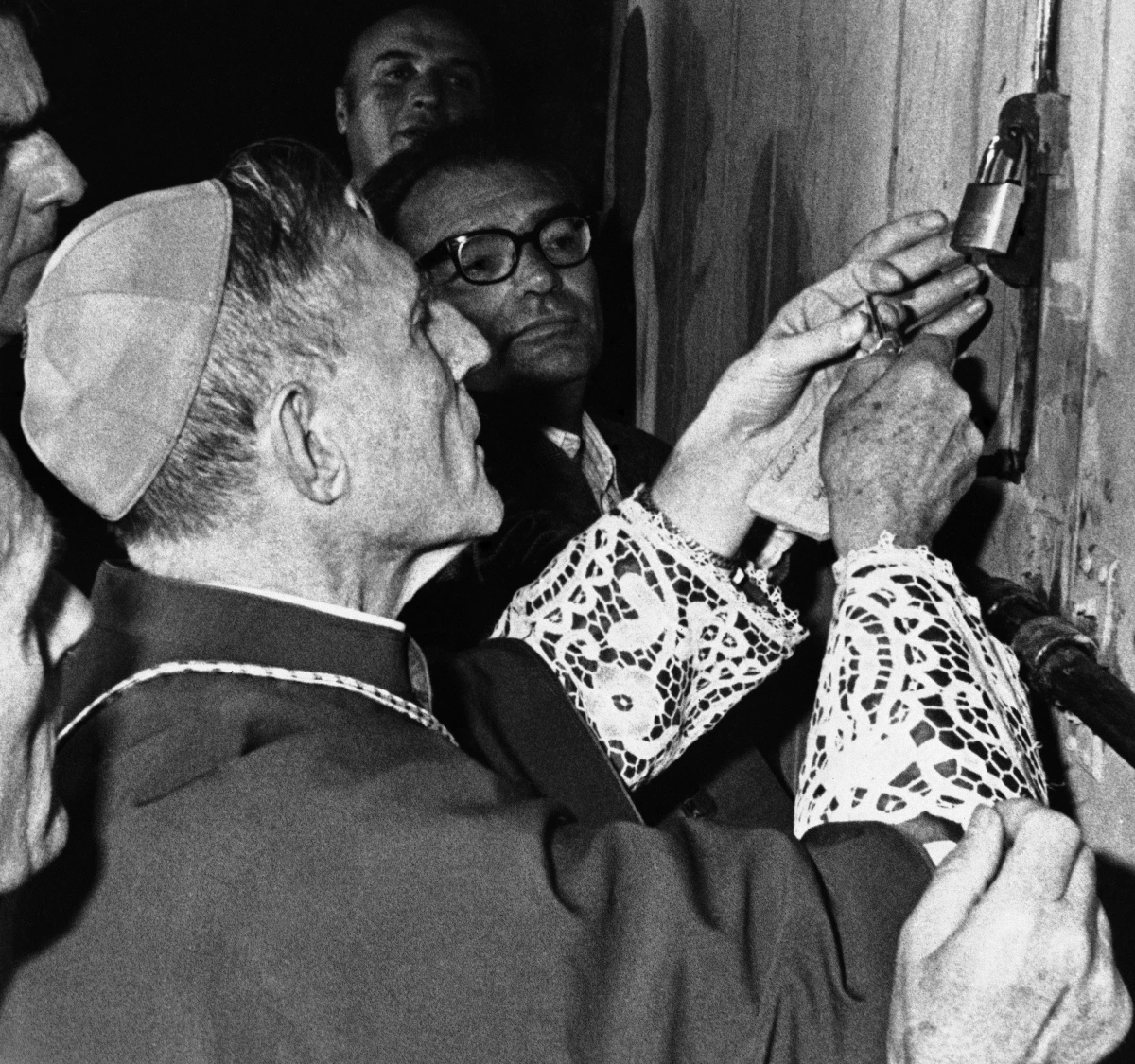 Word of the Week: The papal 'conclave' is secretive. The word's origin ...