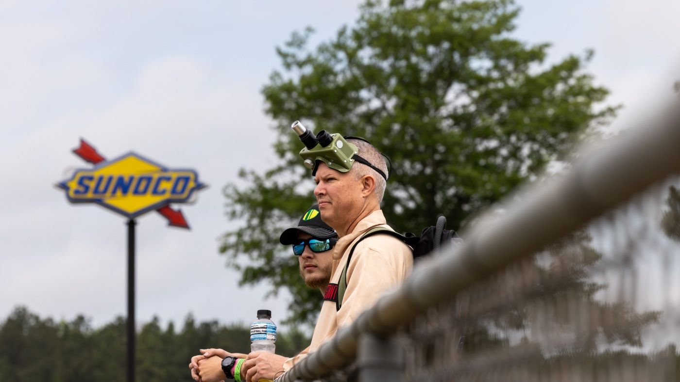 24 Hours of Lemons: Endurance car race features $500 vehicles : NPR