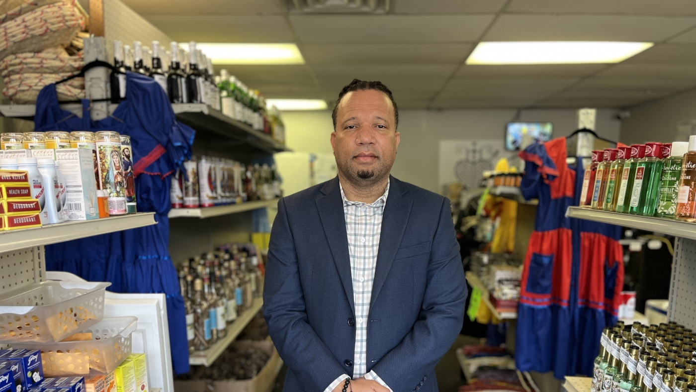 How influencers flocked to Springfield chasing false rumors : NPR