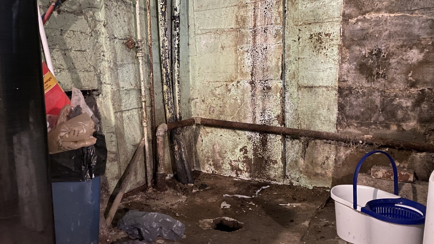 Millions of U.S. homes are falling into disrepair : NPR