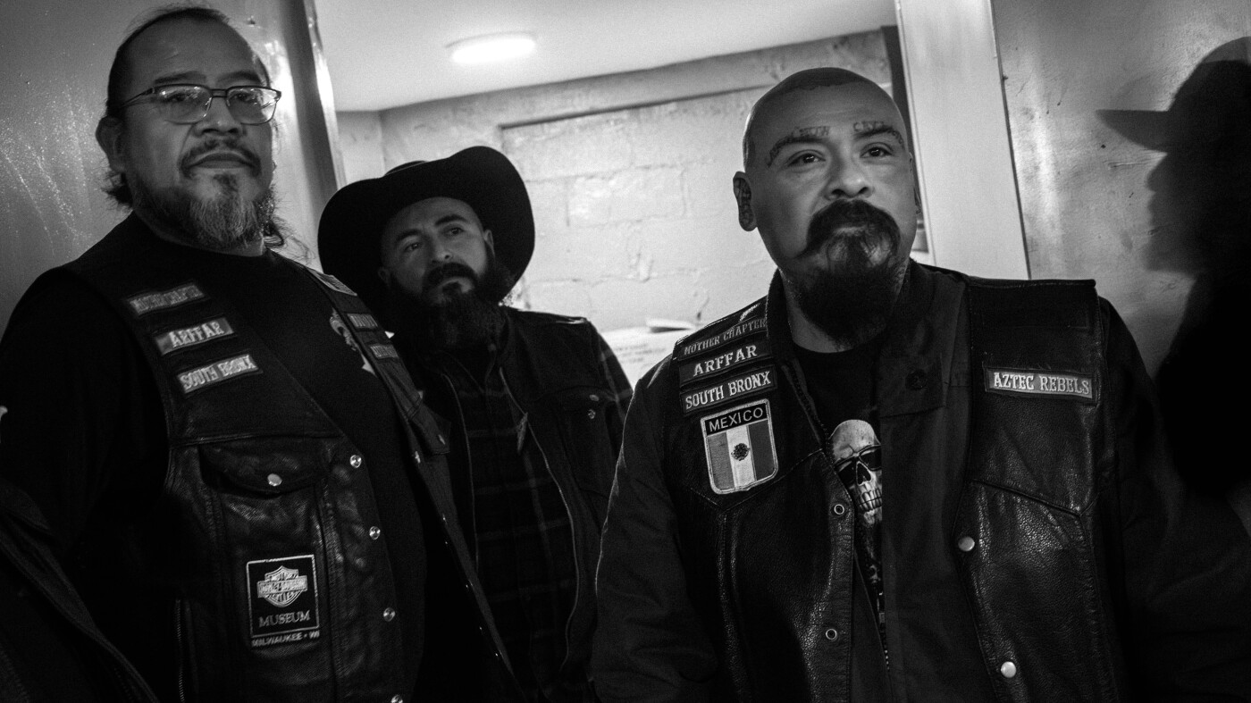 Aztec Rebels: La travesía de un club de motociclistas Latinos ...