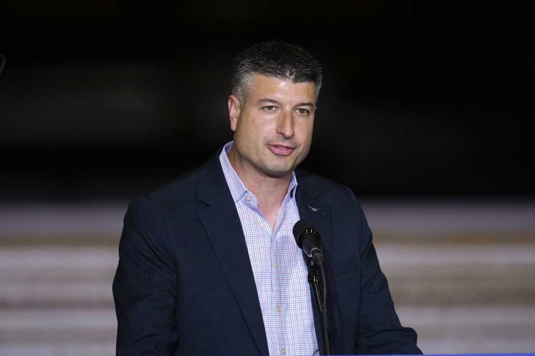 Rep.-elect Tom Barrett will use his great-grandfather's office : NPR