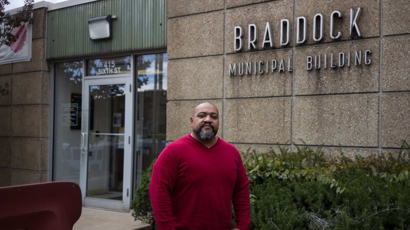 The sale of U.S. Steel might save the Penn. town its decline nearly ...