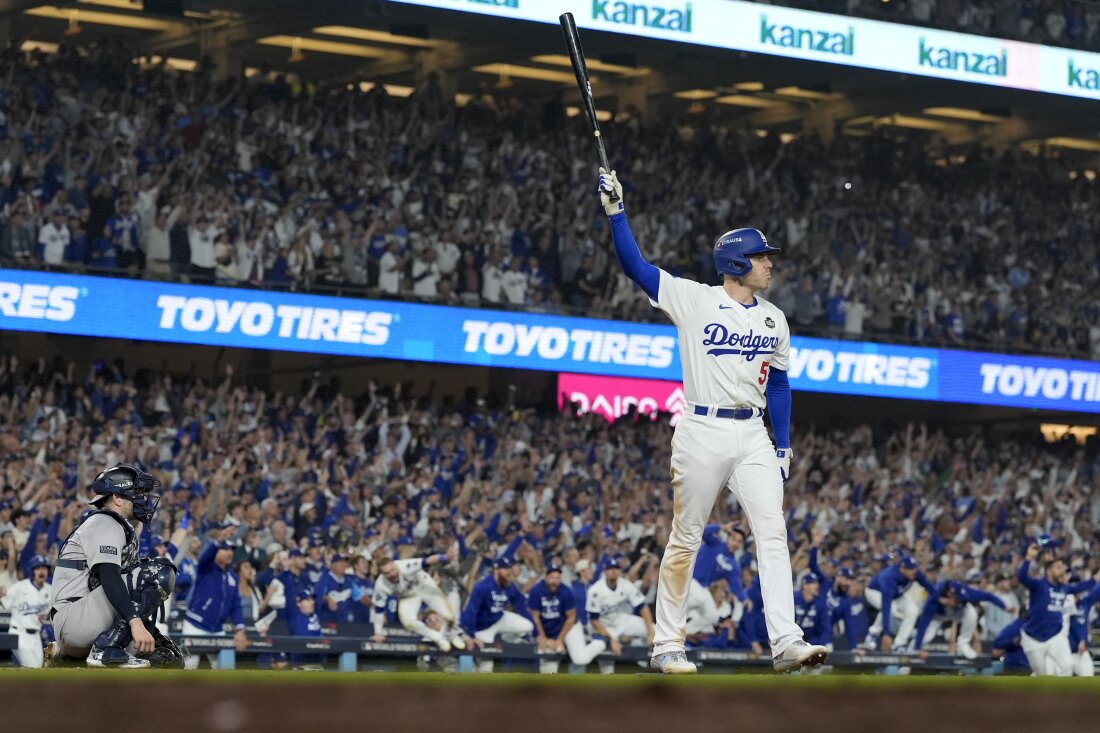 World Series: Dodgers top Yankees 6-3 in Game 1 : NPR