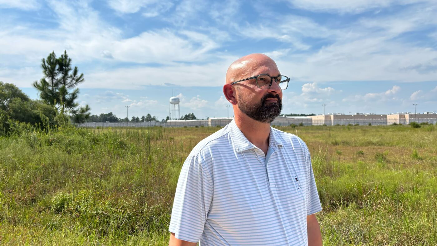 In Folkston, Ga., ICE detainees will soon outnumber residents : NPR