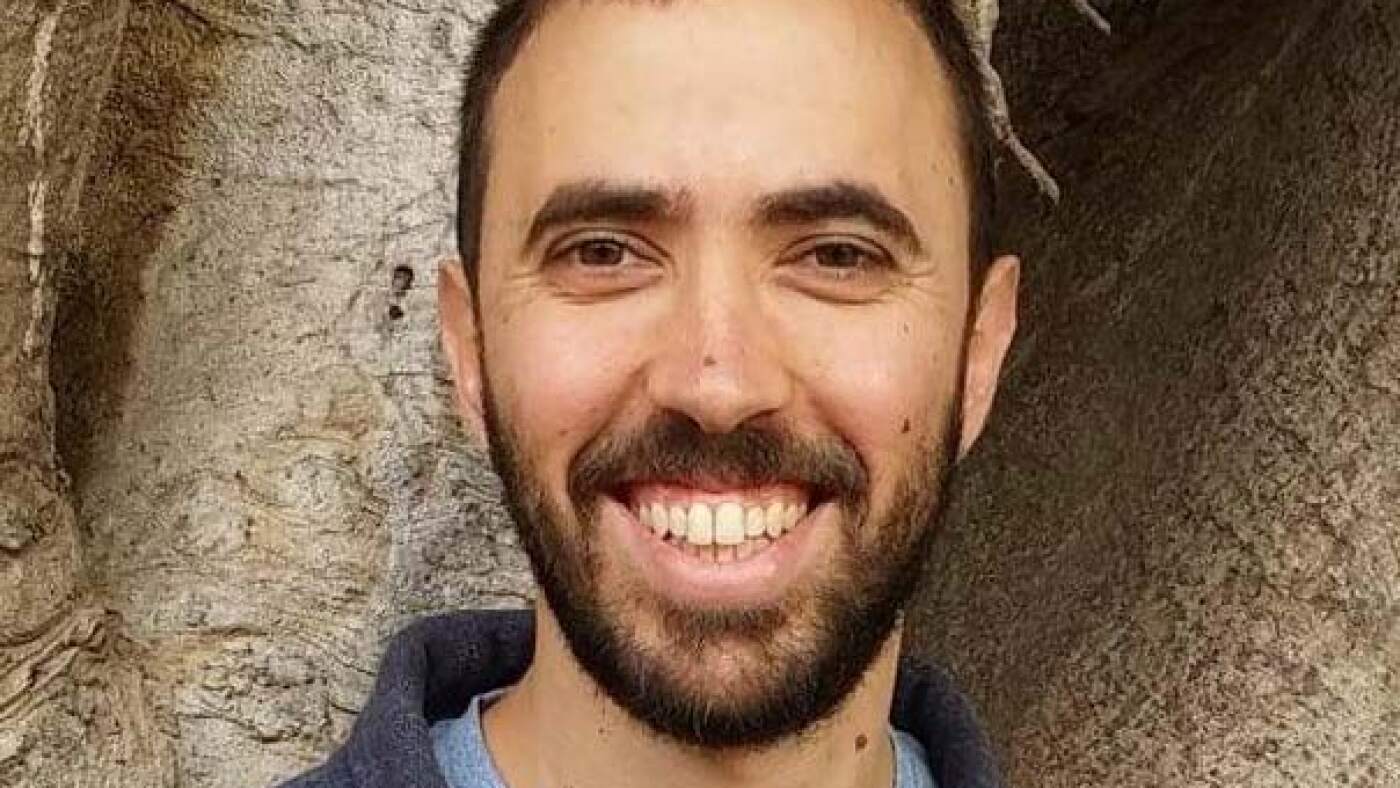 33 hostages set for release in phase 1 of Israel-Hamas ceasefire : NPR