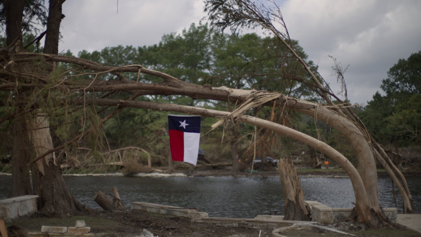 Trump-Appointed Panel Calls for Stricter FEMA Disaster Funding Rules ...