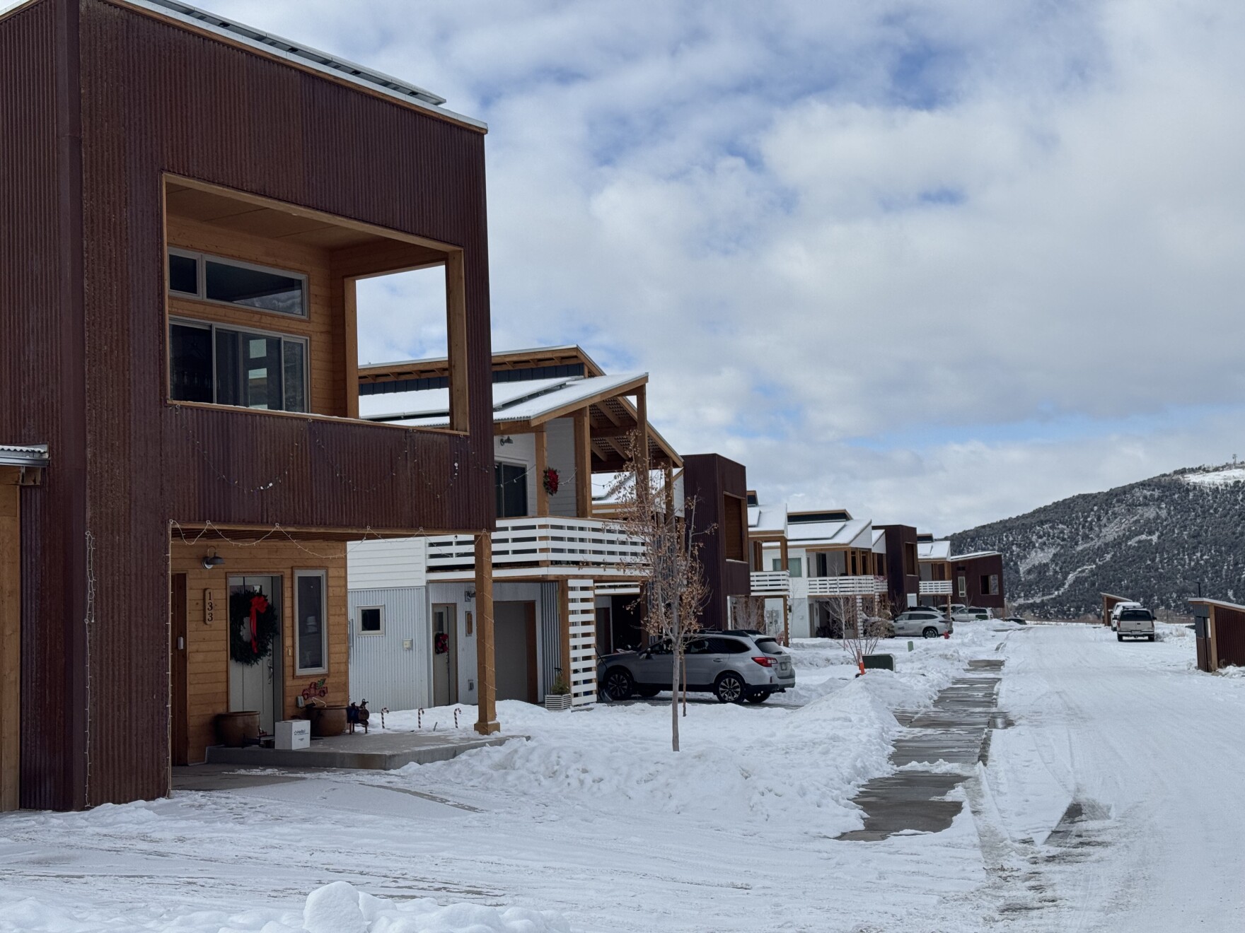 Net-zero ready homes could help lower carbon footprint, but more ...