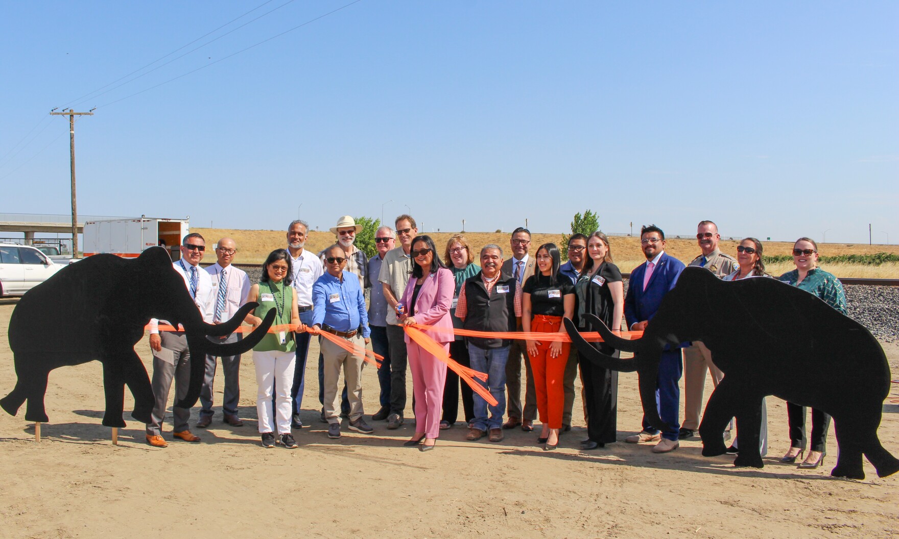 Mammoth art installation points to California’s Ice Age past