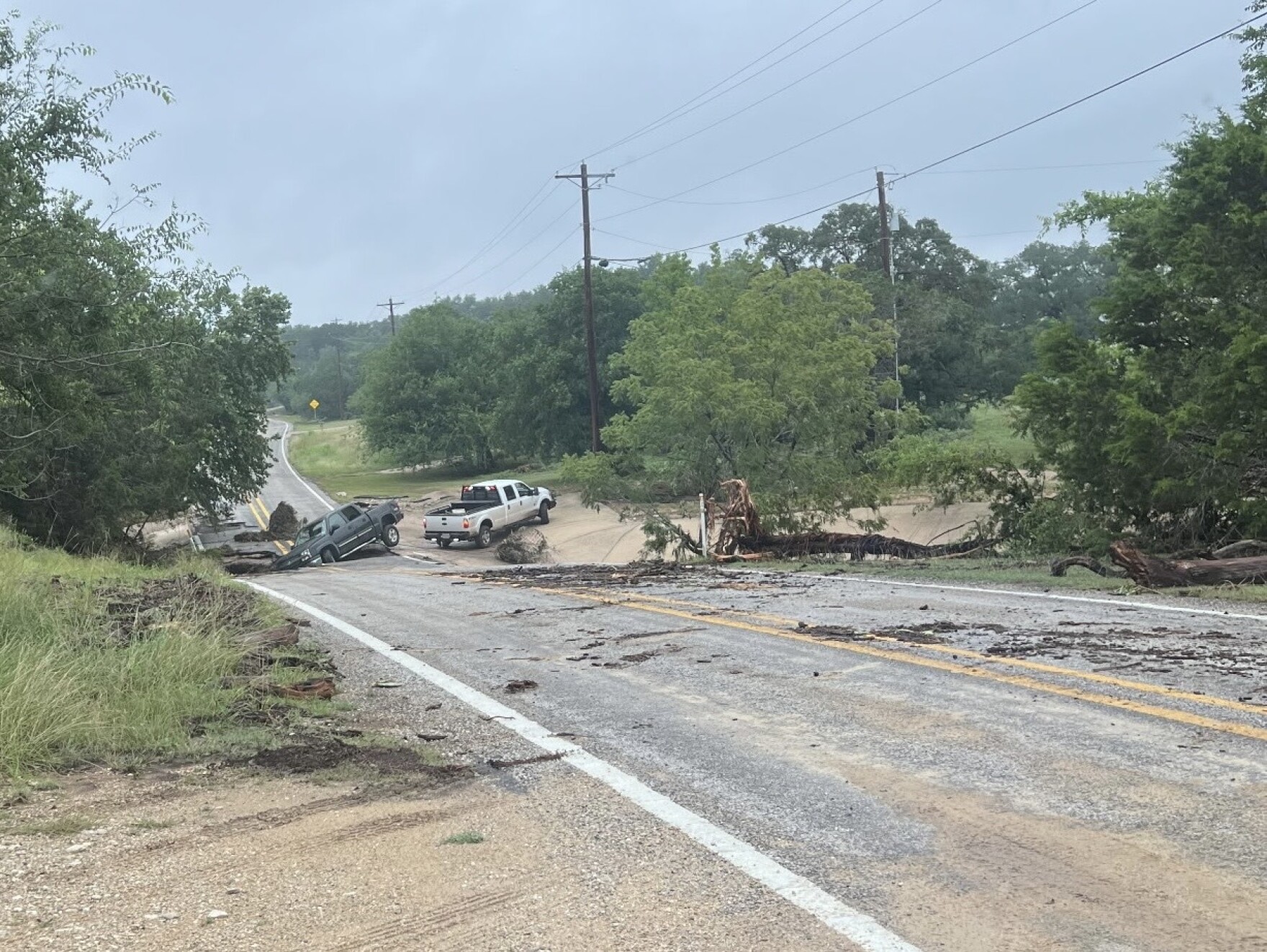 Family credits luck, knowledge of area for safe escape from Texas Hill Country floods | TPR