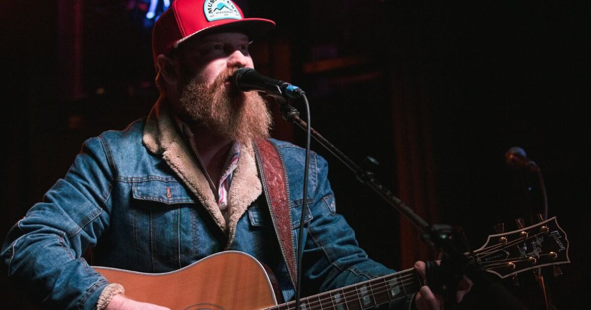 An Oklahoma country singer was married on Saturday, and died a few ...