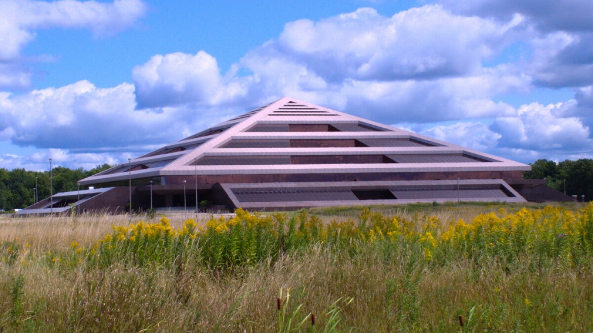 rectangular pyramid building