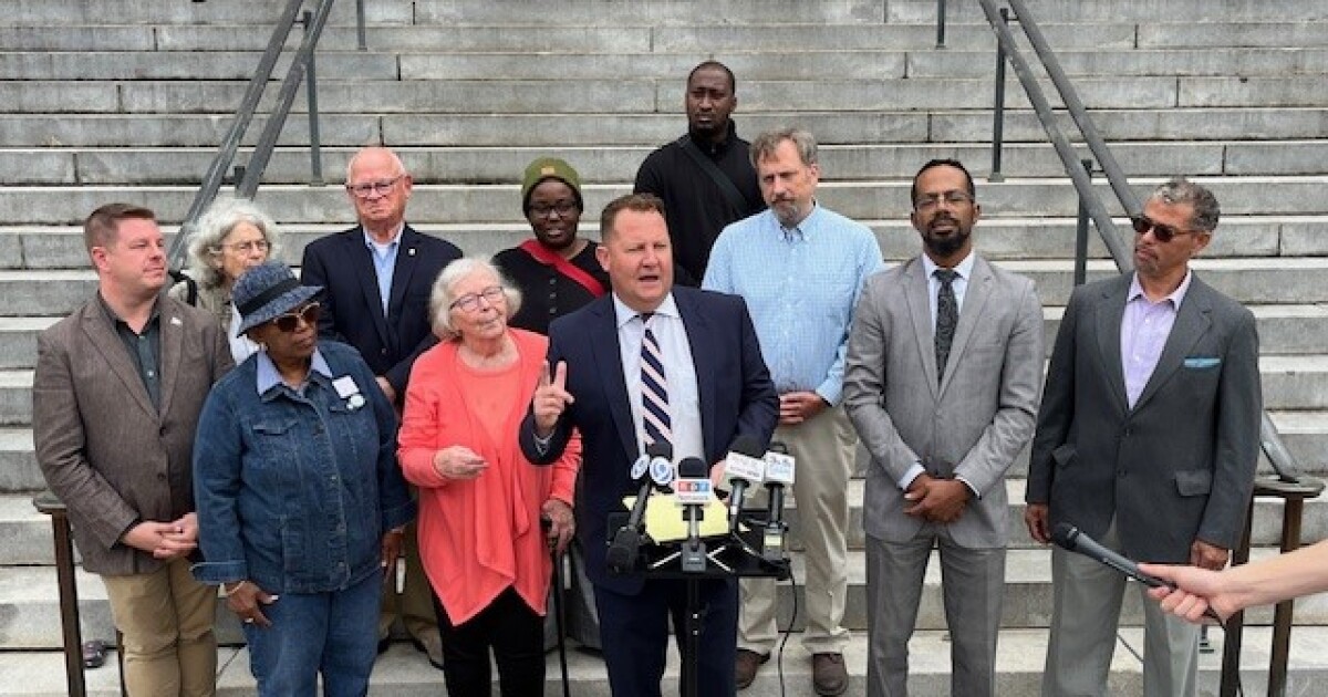 Judge orders redrawing of county legislative district lines in lawsuit ...