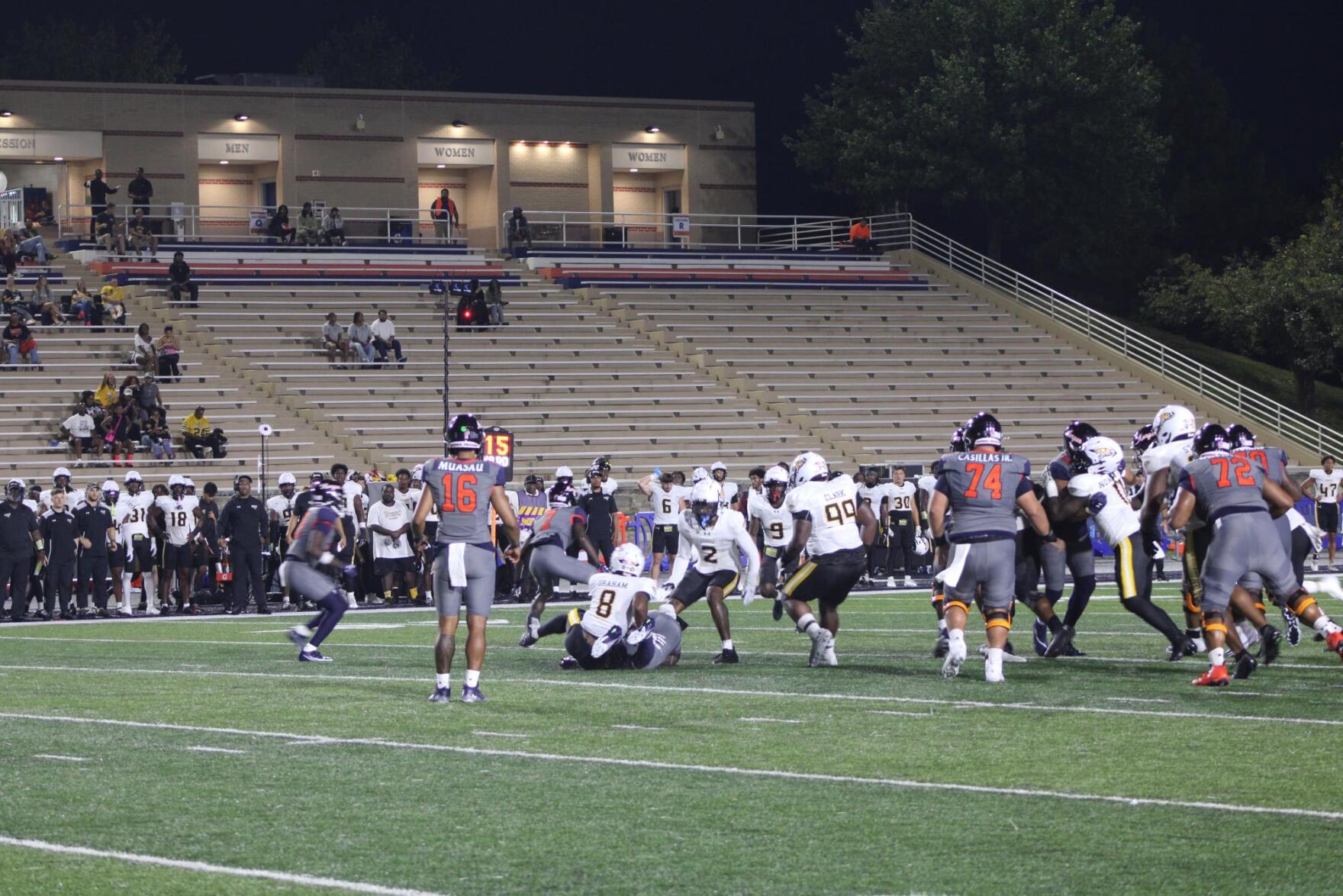 Morgan Bears fall short in 14–12 heartbreaker against Delaware State
