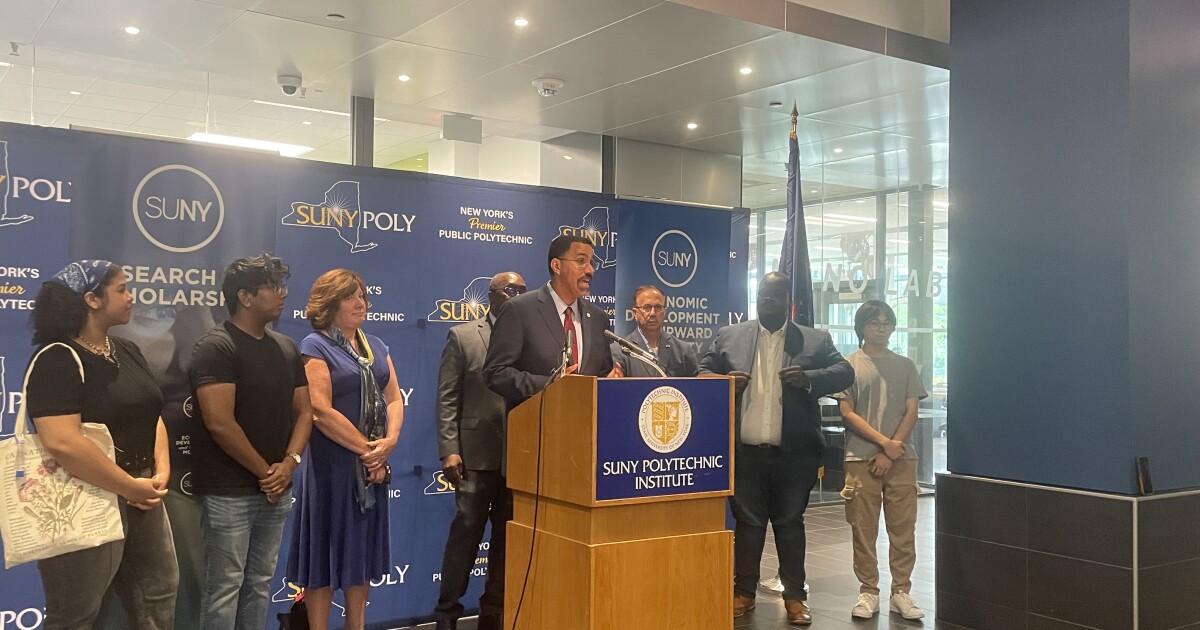 Abigail Connolly - Journalist Profile - Intelligent Relations