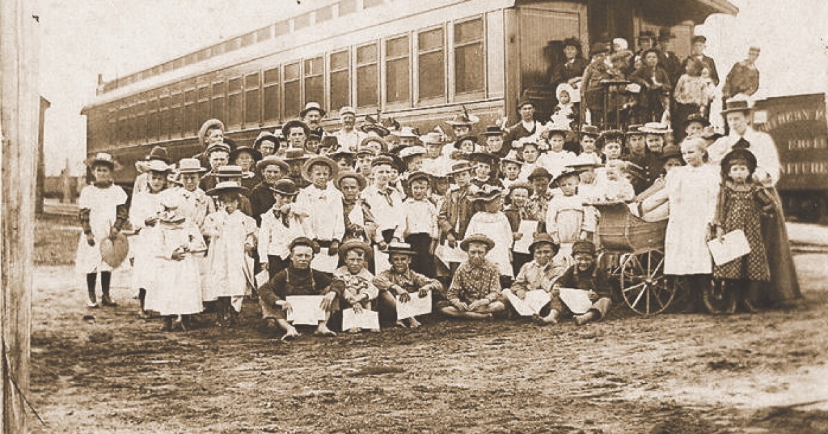 'Riders Of The Orphan Train' Preserves The Unforgettable Stories Of ...