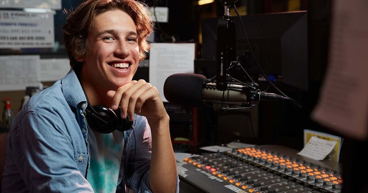 KPCW Volunteer DJ Wyatt Pike Showcases His Musical Talents for American Idol Judges