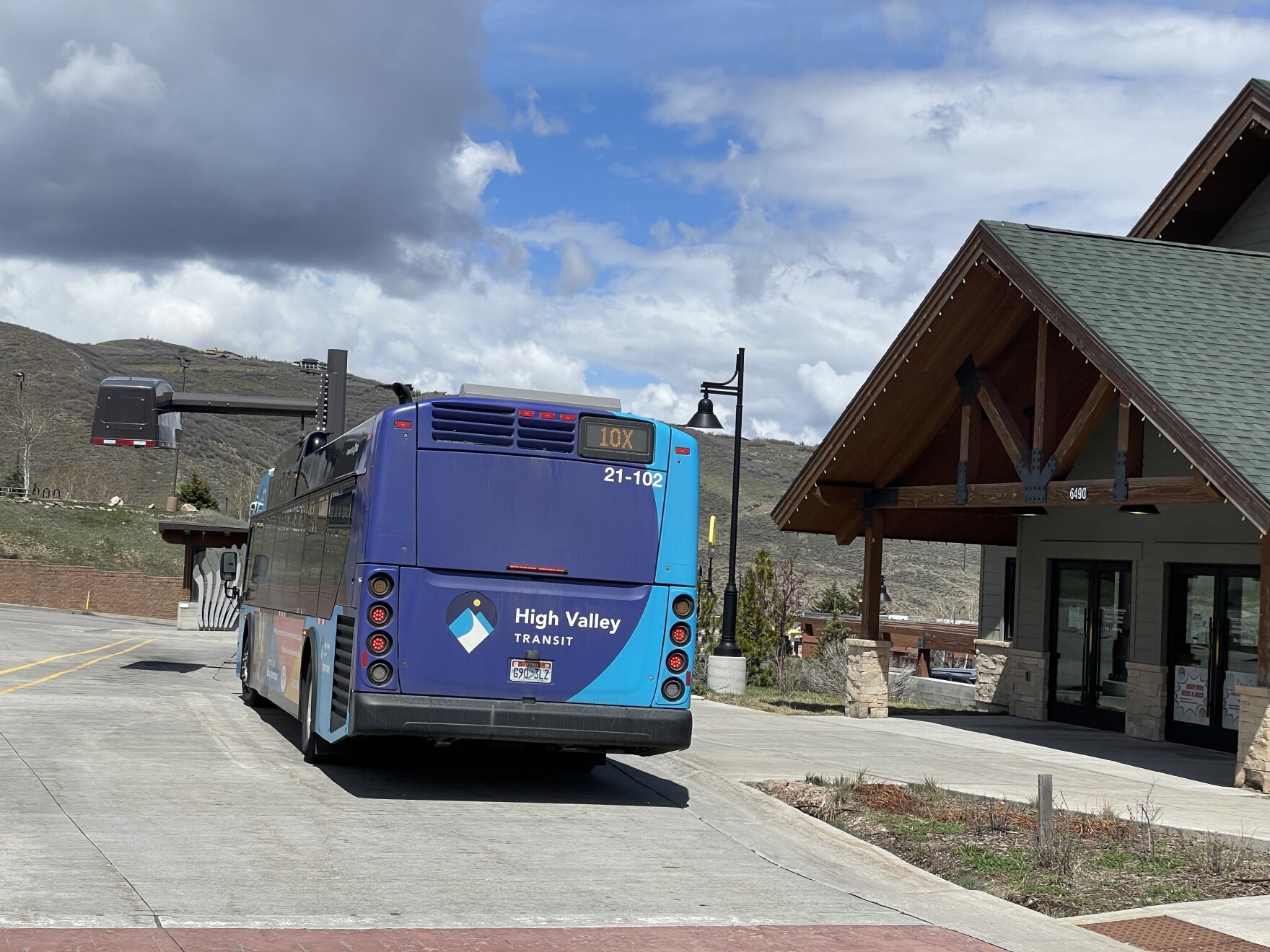 High Valley Transit comienza operación de la ruta del autobús 10x