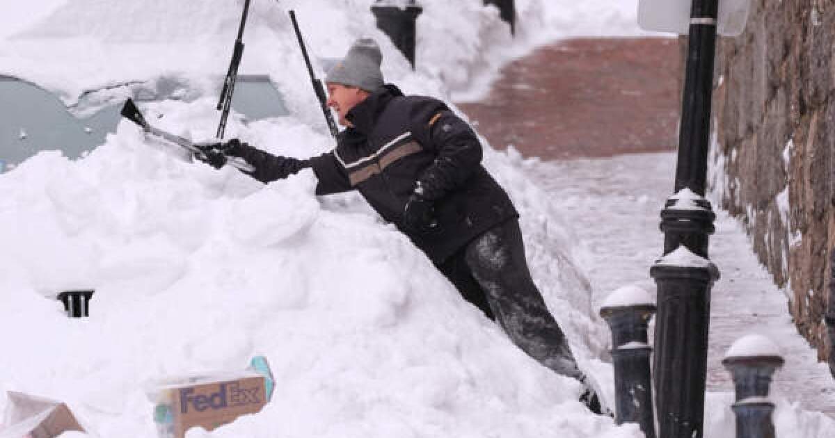 Deadly winter storm leaves more than 800,000 without power | WRUR