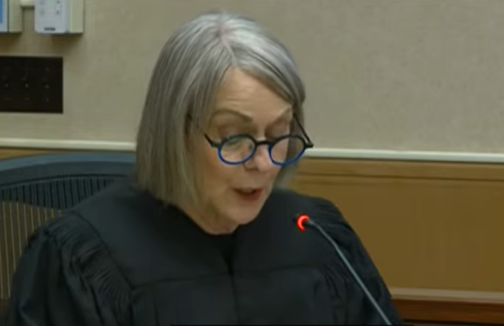 Kyle Ricke receives a life sentence for killing Algona Police Officer ...