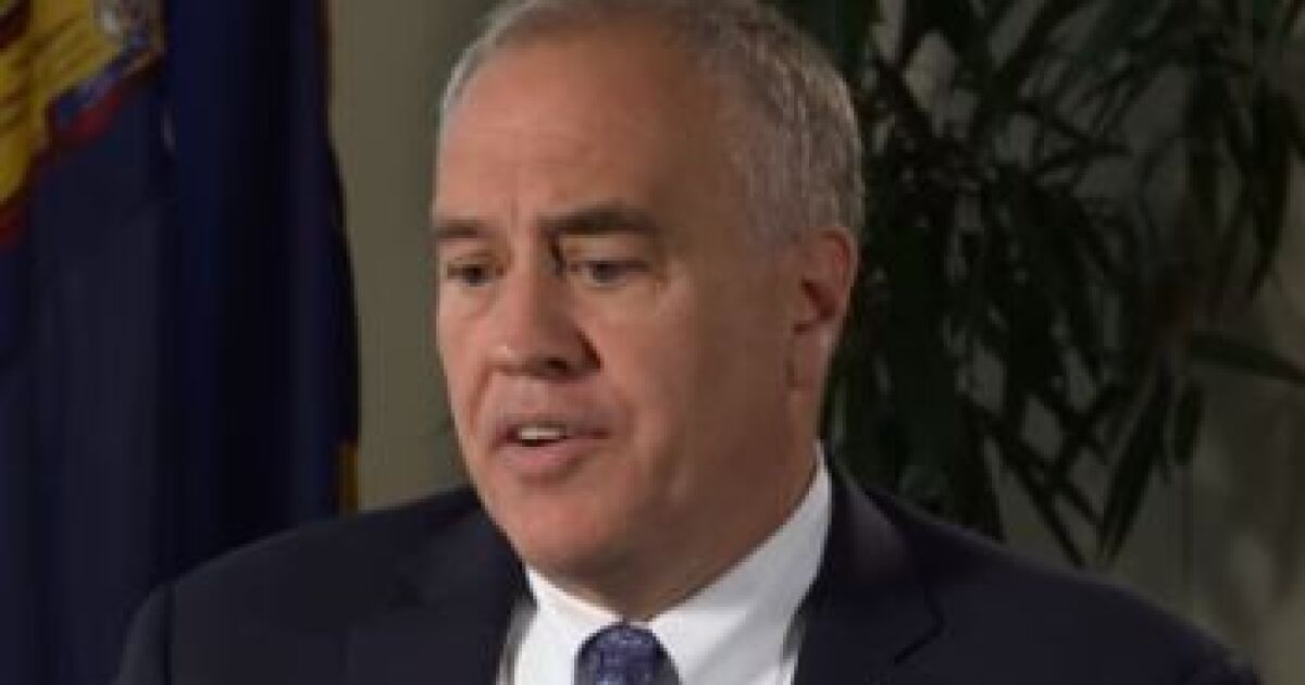 NY comptroller warns of potential federal cuts, questions rebate checks ...
