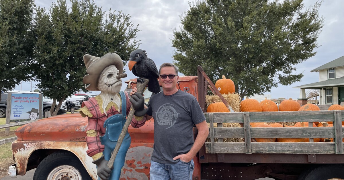 Agritourism makes up a $1B industry of corn mazes, pumpkin patches | STLPR