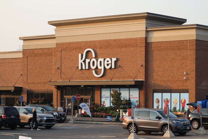 Kroger employees' union in Central Ohio votes to authorize strike | WVXU