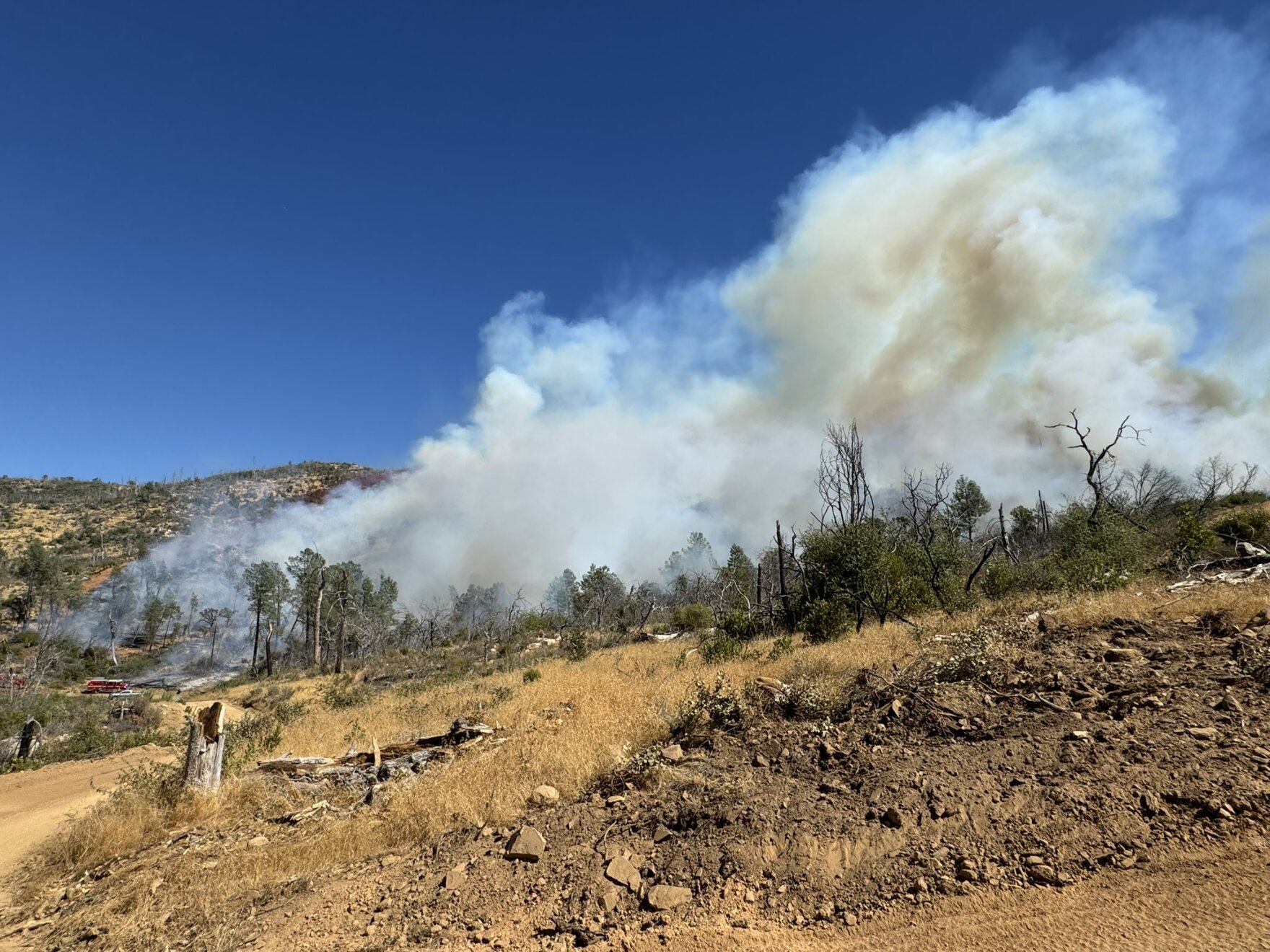 Evacuations warnings issued for some residents in Forbestown area due ...