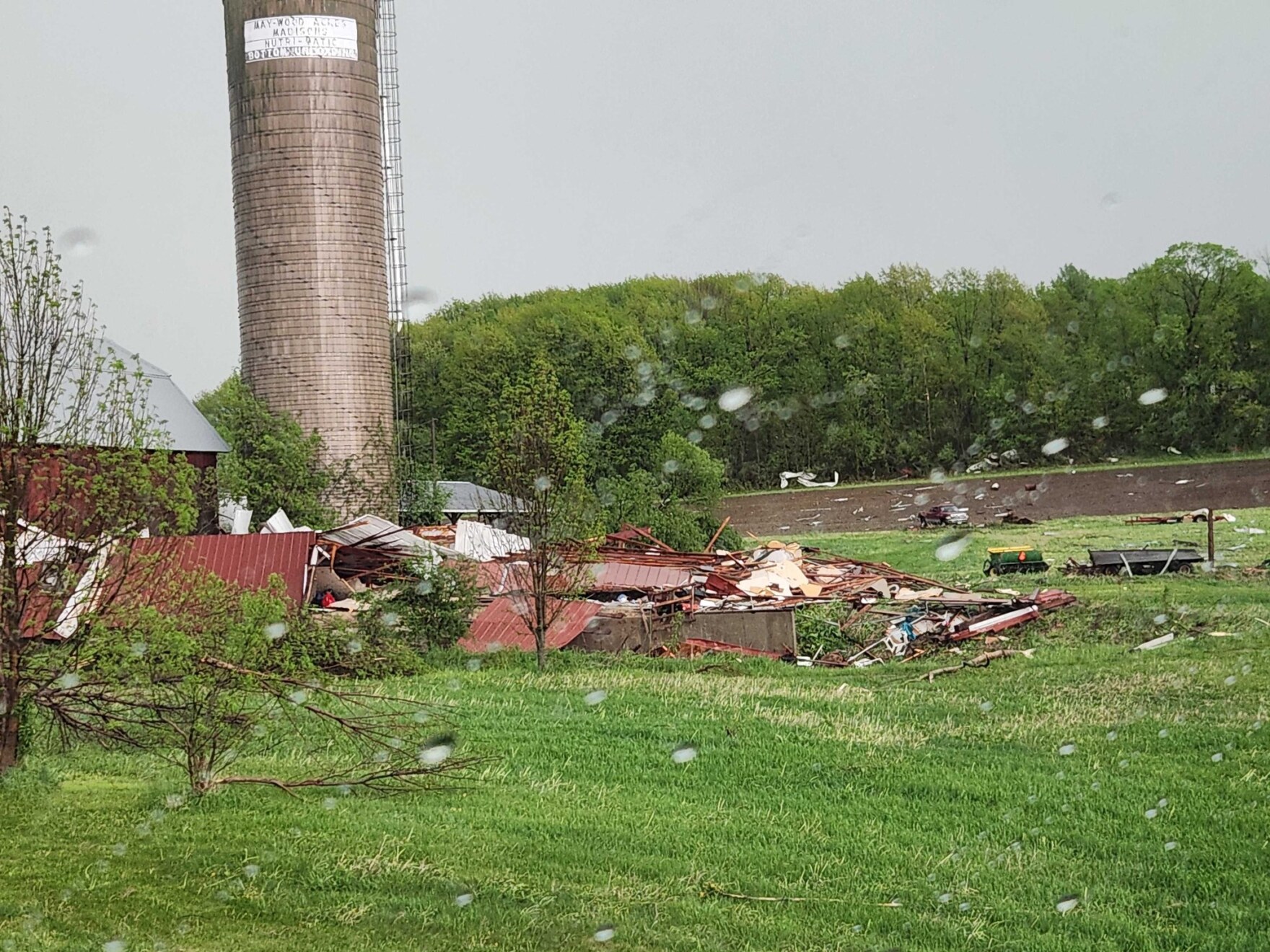 Storms spawn tornadoes, with substantial damage in Mayville, Wisconsin ...