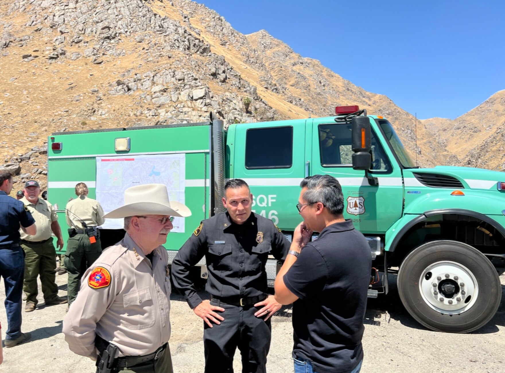 Borel Fire: Town of Havilah in Kern County burns, evacuations grow