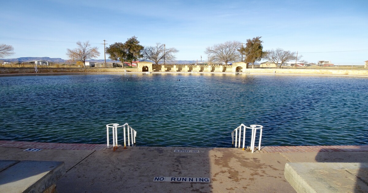 World's Largest Spring-Fed Swimming Pool Reopens At Balmorhea State ...